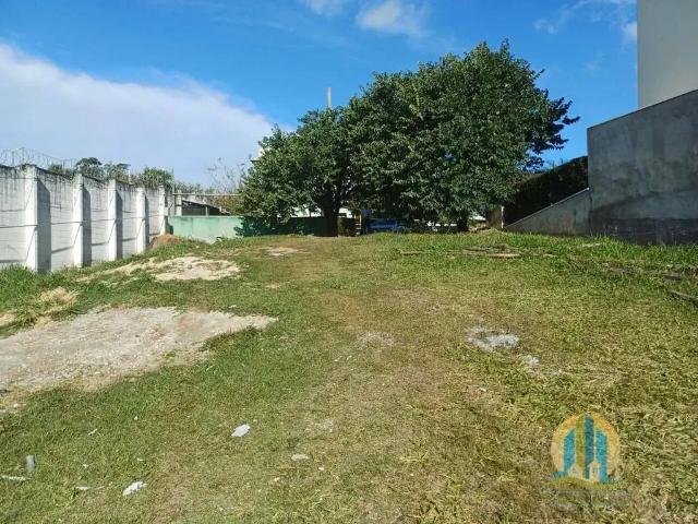 Terreno / Lote para Venda em Santana de Parnaíba/SP Suru