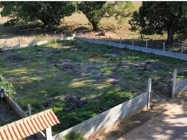 Terreno / Lote para Venda em Santana do Deserto/MG Centro