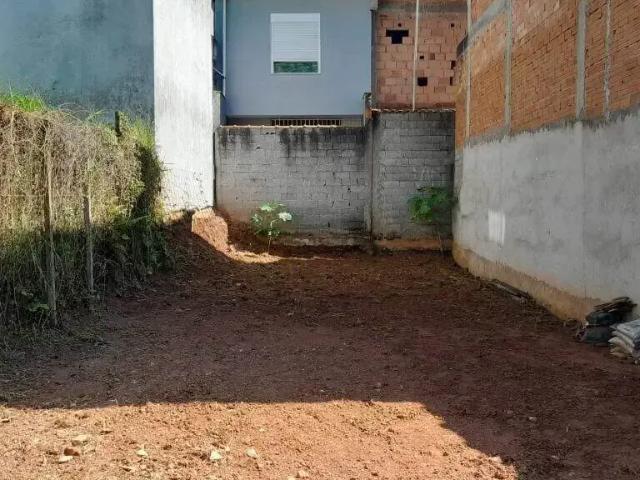 Terreno / Lote para Venda em Santo André/SP Condomínio Maracanã