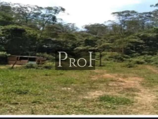 Terreno / Lote para Venda em Santo André/SP Condomínio Maracanã