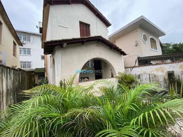 Terreno / Lote para Venda em Santos/SP Vila Mathias