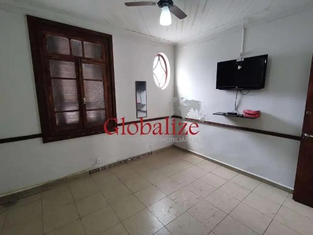 Terreno / Lote para Venda em Santos/SP Boqueirão