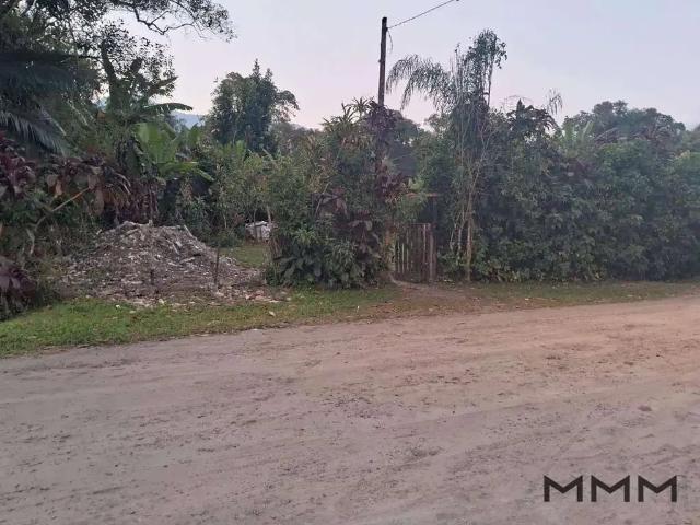 Terreno / Lote para Venda em Santos/SP Caruara