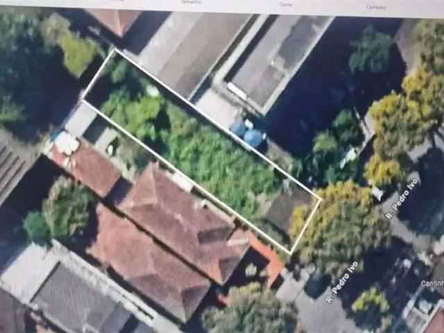 Terreno / Lote para Venda em Santos/SP Embaré