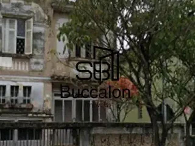 Terreno / Lote para Venda em Santos/SP Encruzilhada