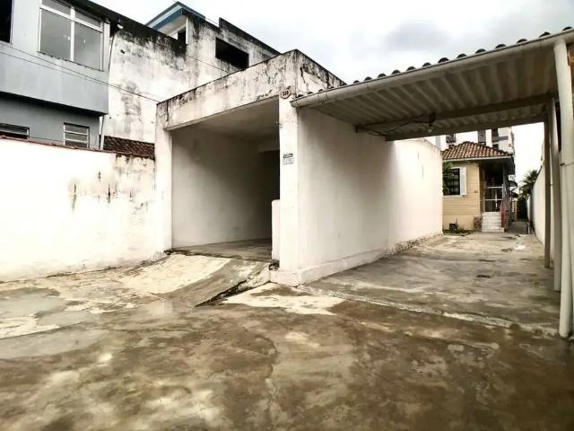 Terreno / Lote para Venda em Santos/SP Estuário
