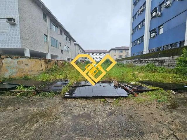 Terreno / Lote para Venda em Santos/SP Macuco