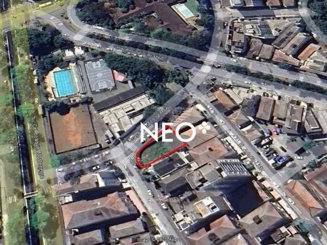 Terreno / Lote para Venda em Santos/SP Ponta da Praia
