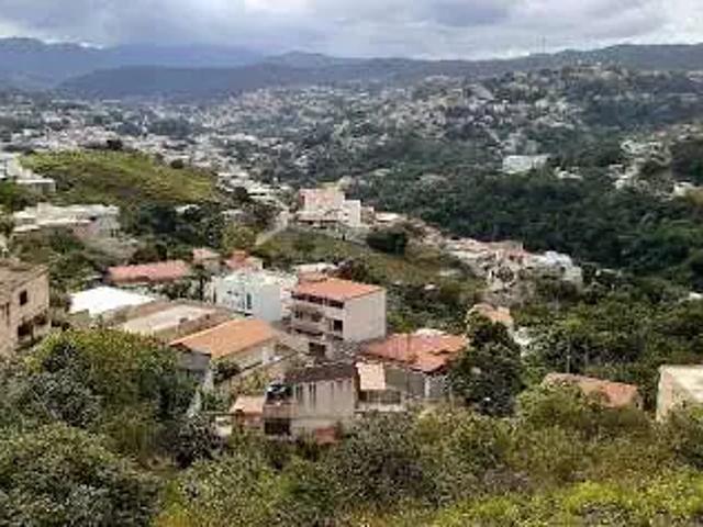 Terreno / Lote para Venda em Sabará/MG Villa Real