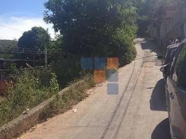 Terreno / Lote para Venda em Sabará/MG Santana
