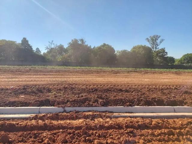 Terreno / Lote para Venda em Saltinho/SP Centro