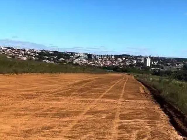 Terreno / Lote para Venda em Salto de Pirapora/SP Centro
