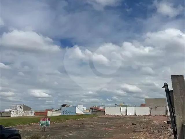 Terreno / Lote para Venda em Salto/SP Olaria