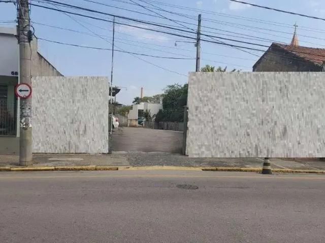 Terreno / Lote para Venda em Salto/SP Centro