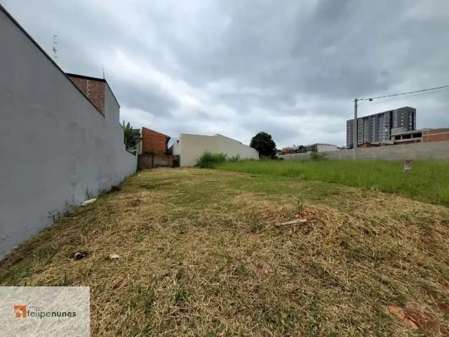 Terreno / Lote para Venda em Salto/SP Centro