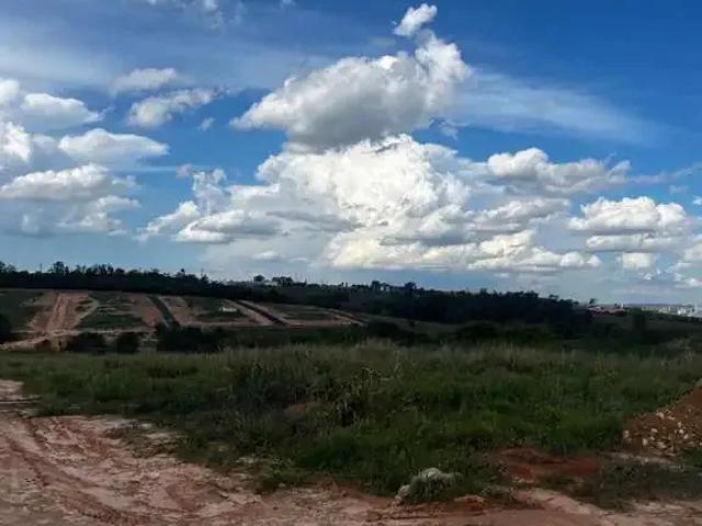 Terreno / Lote para Venda em Salto/SP Distrito Industrial do Lageado