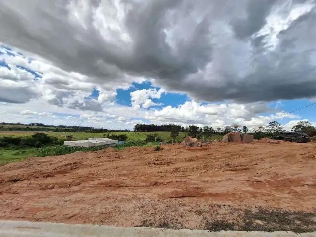 Terreno / Lote para Venda em Salto/SP Distrito Industrial II
