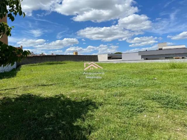 Terreno / Lote para Venda em Salto/SP Jardim Celani