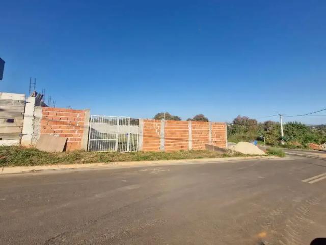 Terreno / Lote para Venda em Salto/SP Jardim dos Ipês