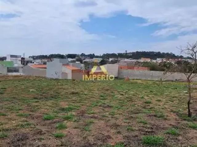 Terreno / Lote para Venda em Salto/SP Jardim Guarujá