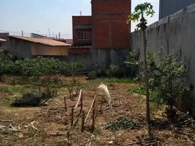 Terreno / Lote para Venda em Salto/SP Jardim Santa Marta III