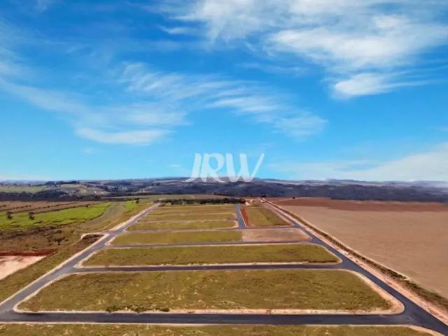 Terreno / Lote para Venda em Salto/SP Pedregulho