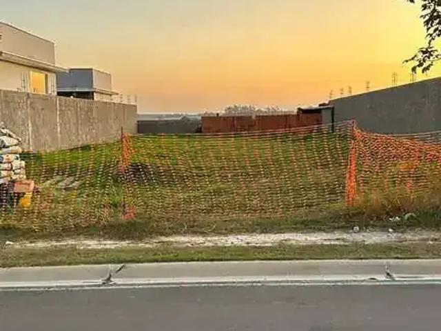 Terreno / Lote para Venda em Salto/SP Residencial Lagos D'Icaraí