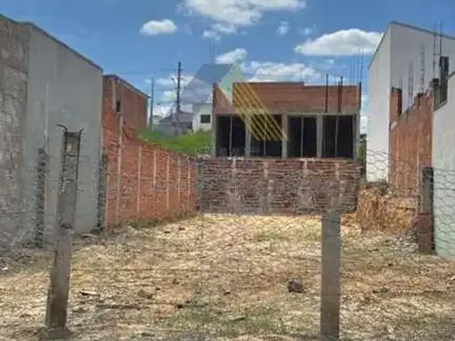 Terreno / Lote para Venda em Salto/SP Residencial Vila Martins