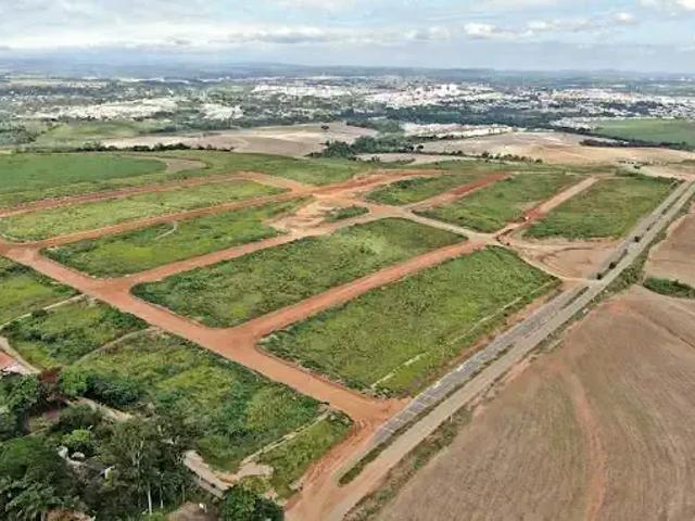 Terreno / Lote para Venda em Salto/SP Seco