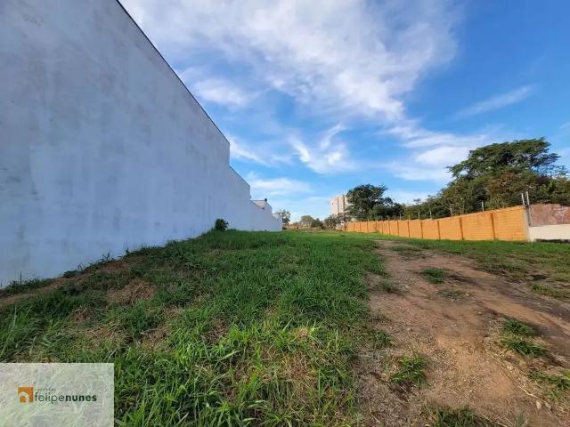 Terreno / Lote para Venda em Salto/SP Vila Nova