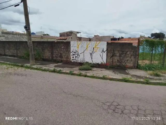 Terreno / Lote para Venda em Salto/SP Vila Roma