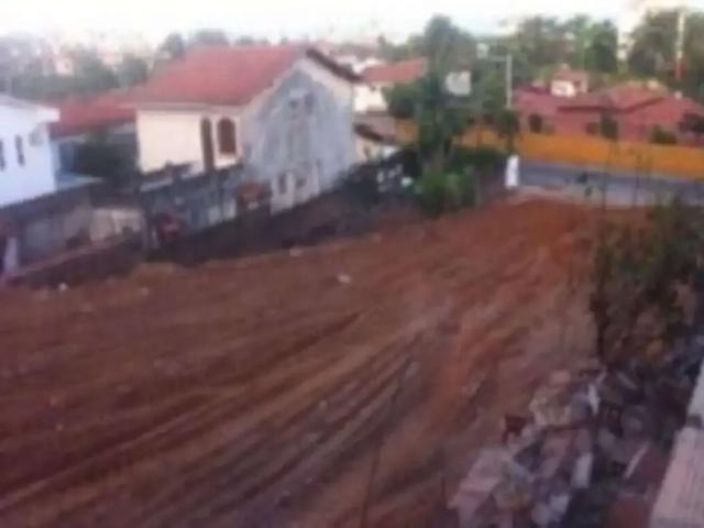 Terreno / Lote para Venda em Salvador/BA Pituaçu