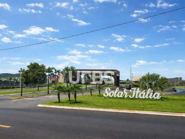 Terreno / Lote para Venda em Senador Canedo/GO Condomínio Solar Itália