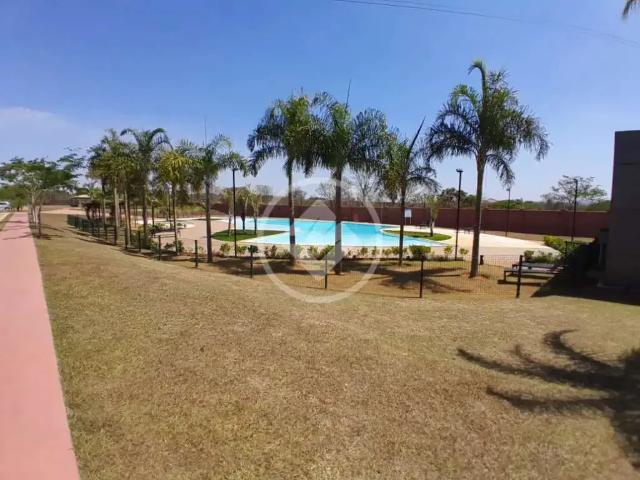 Terreno / Lote para Venda em Senador Canedo/GO Jardins Capri