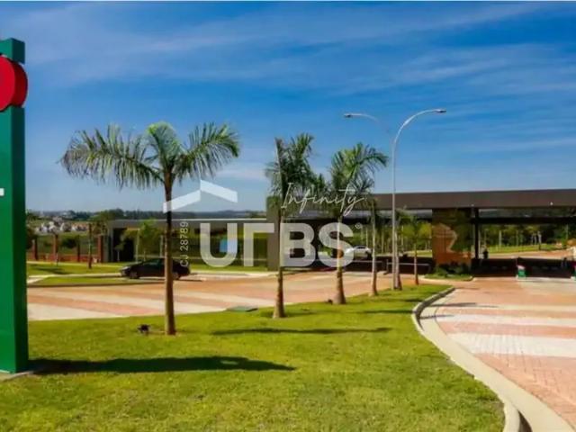 Terreno / Lote para Venda em Senador Canedo/GO Jardins Capri