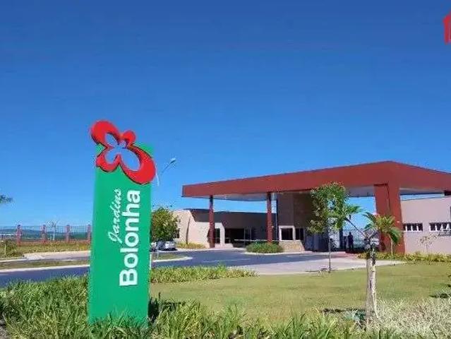 Terreno / Lote para Venda em Senador Canedo/GO Jardins Bolonha