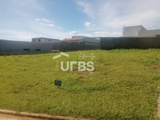 Terreno / Lote para Venda em Senador Canedo/GO Jardins Porto