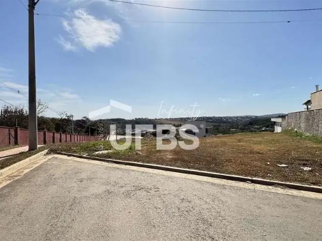 Terreno / Lote para Venda em Senador Canedo/GO Jardins Porto