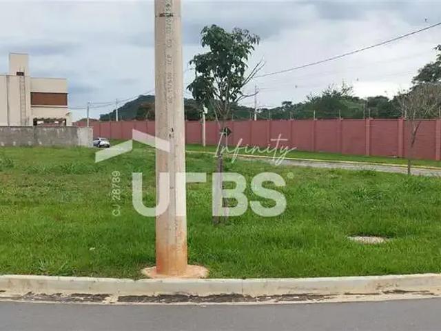 Terreno / Lote para Venda em Senador Canedo/GO Jardins Porto