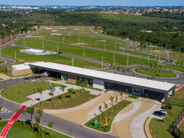 Terreno / Lote para Venda em Senador Canedo/GO Jardins Porto