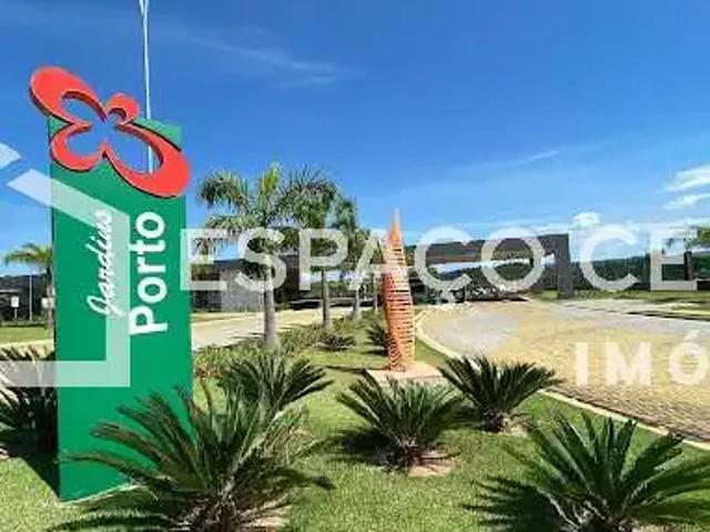 Terreno / Lote para Venda em Senador Canedo/GO Jardins Porto