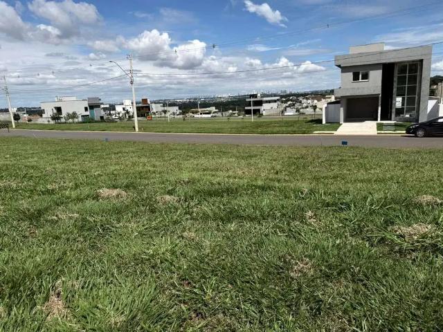 Terreno / Lote para Venda em Senador Canedo/GO Jardins Parma