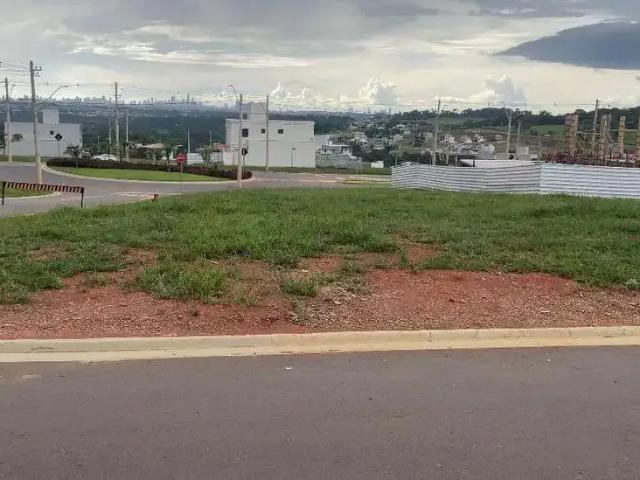 Terreno / Lote para Venda em Senador Canedo/GO Jardins Parma