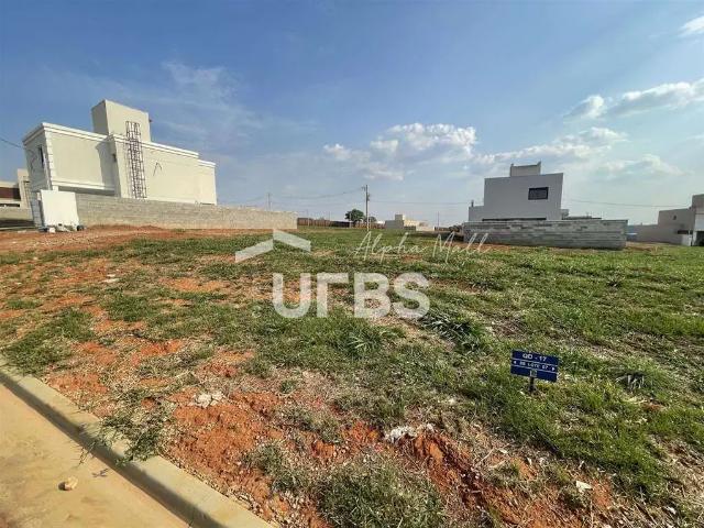 Terreno / Lote para Venda em Senador Canedo/GO Jardins Parma