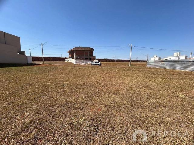 Terreno / Lote para Venda em Senador Canedo/GO Jardins Parma