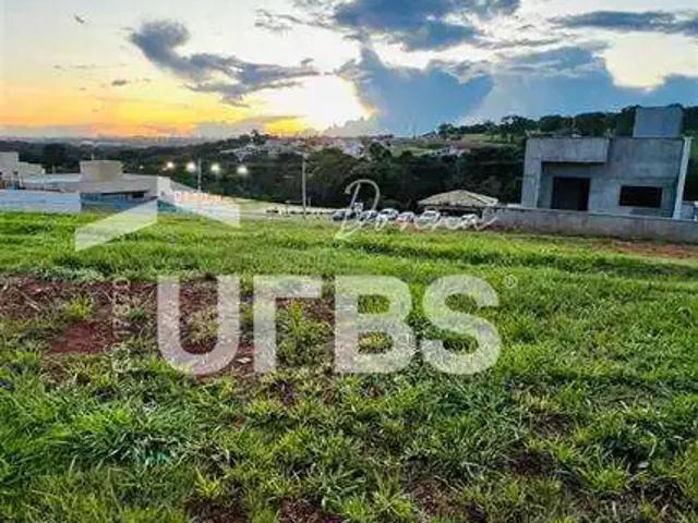 Terreno / Lote para Venda em Senador Canedo/GO Jardins Parma