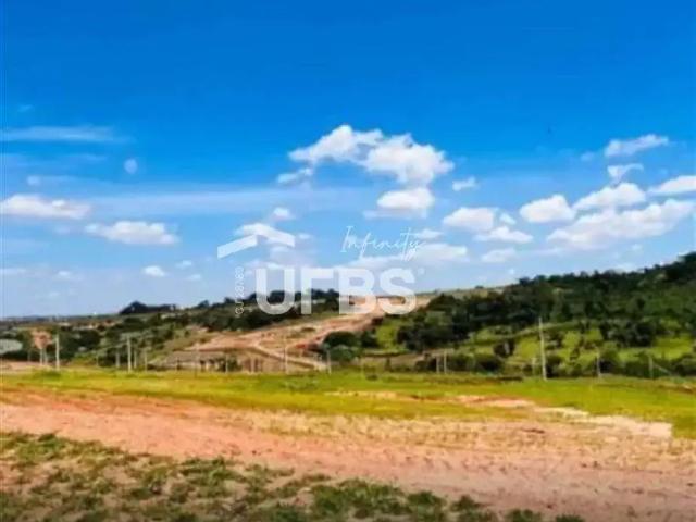 Terreno / Lote para Venda em Senador Canedo/GO Jardins Turim