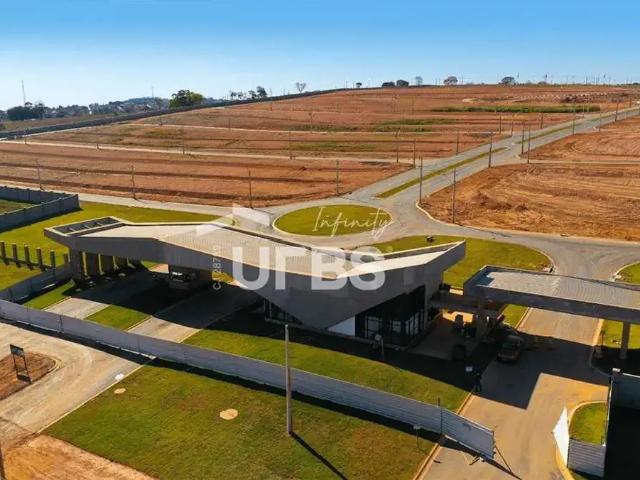 Terreno / Lote para Venda em Senador Canedo/GO Residencial Marília