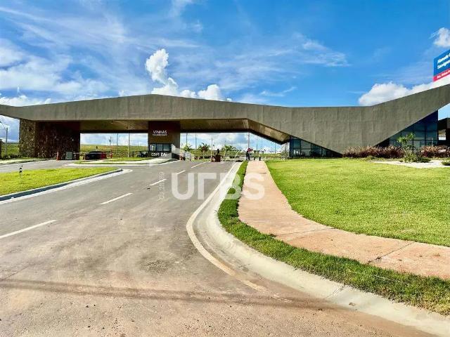 Terreno / Lote para Venda em Senador Canedo/GO Residencial Marília