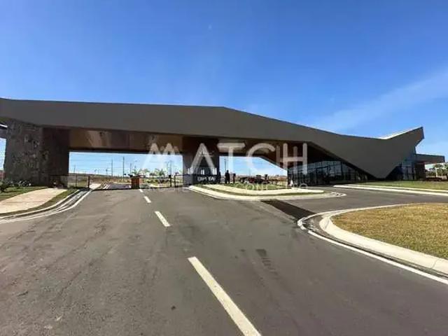 Terreno / Lote para Venda em Senador Canedo/GO Residencial Marília